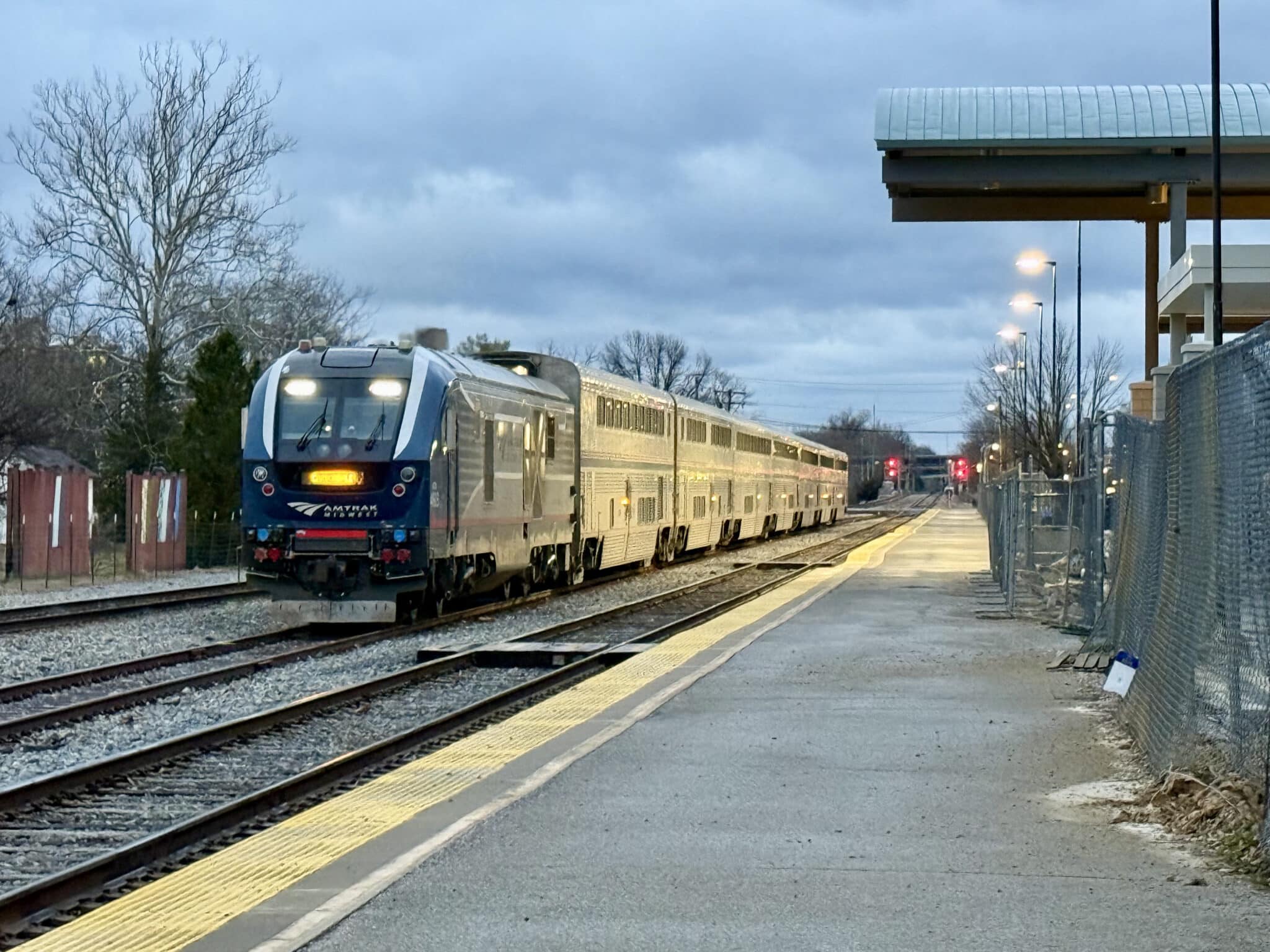 Amtrak in Illinois: What You Need To Know - TWK